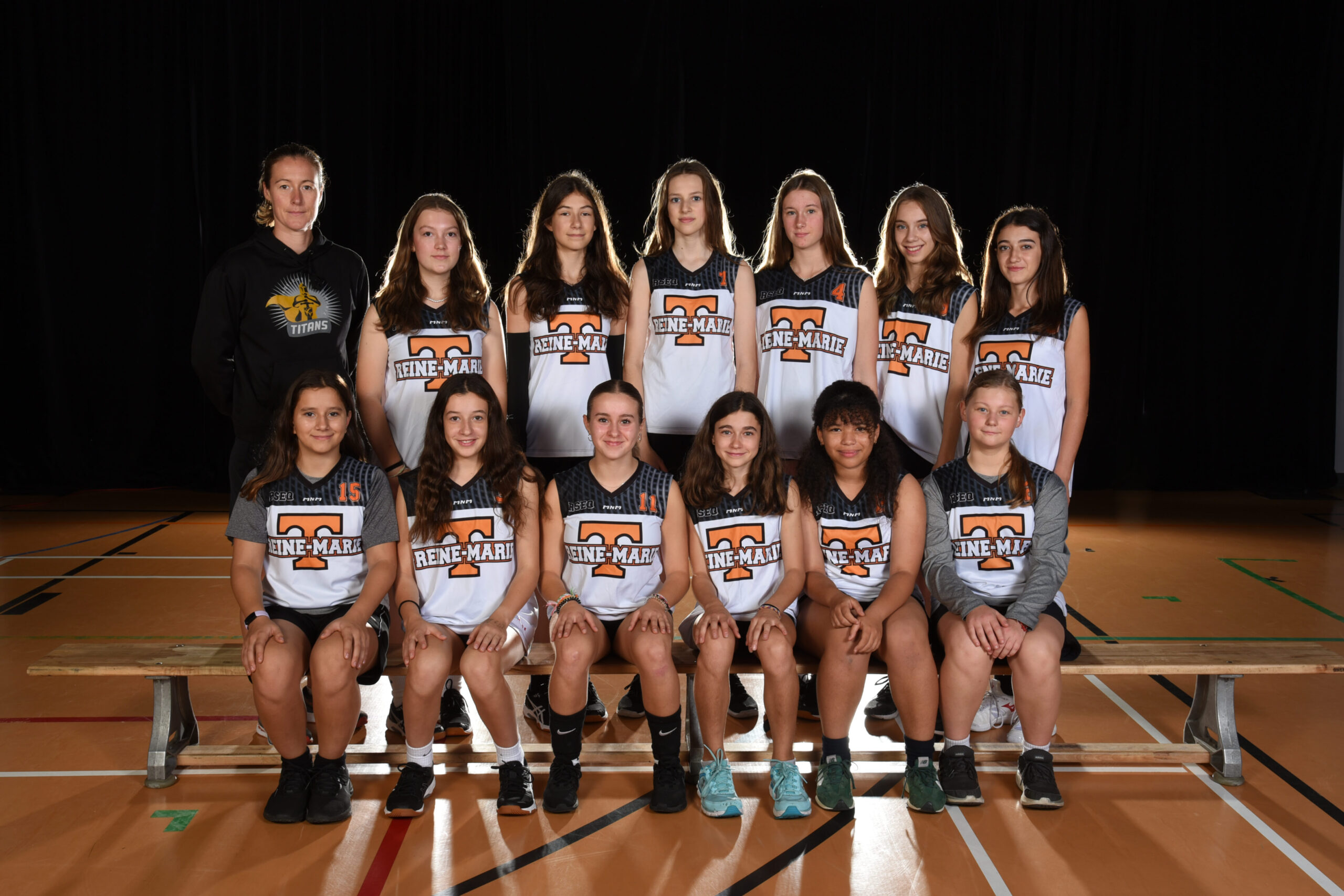 Volleyball – Collège Reine-Marie